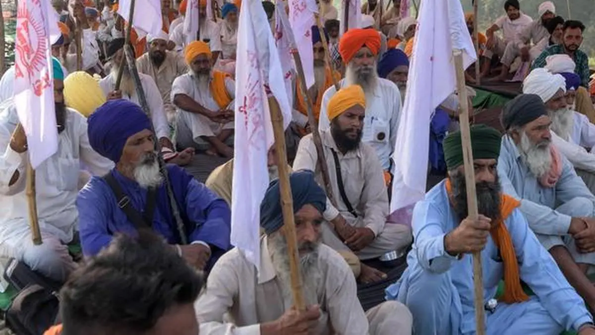 Small peasant in peril - Frontline