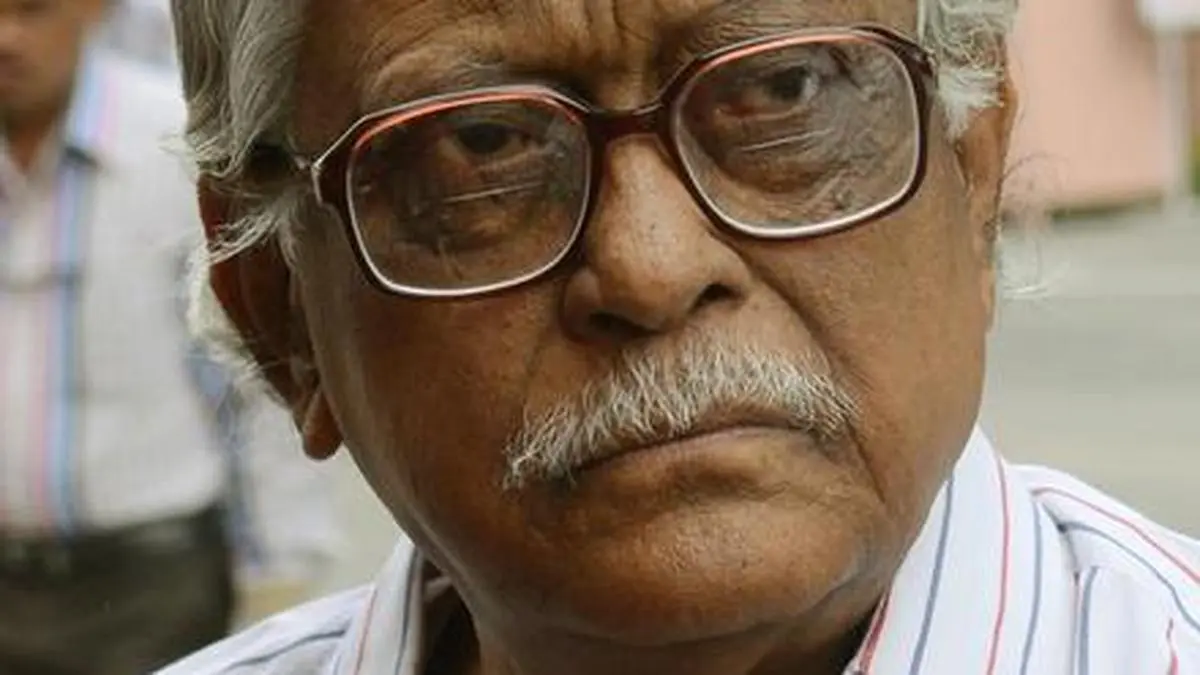 Gurudas Dasgupta, doyen of trade union movement, passes away - Frontline
