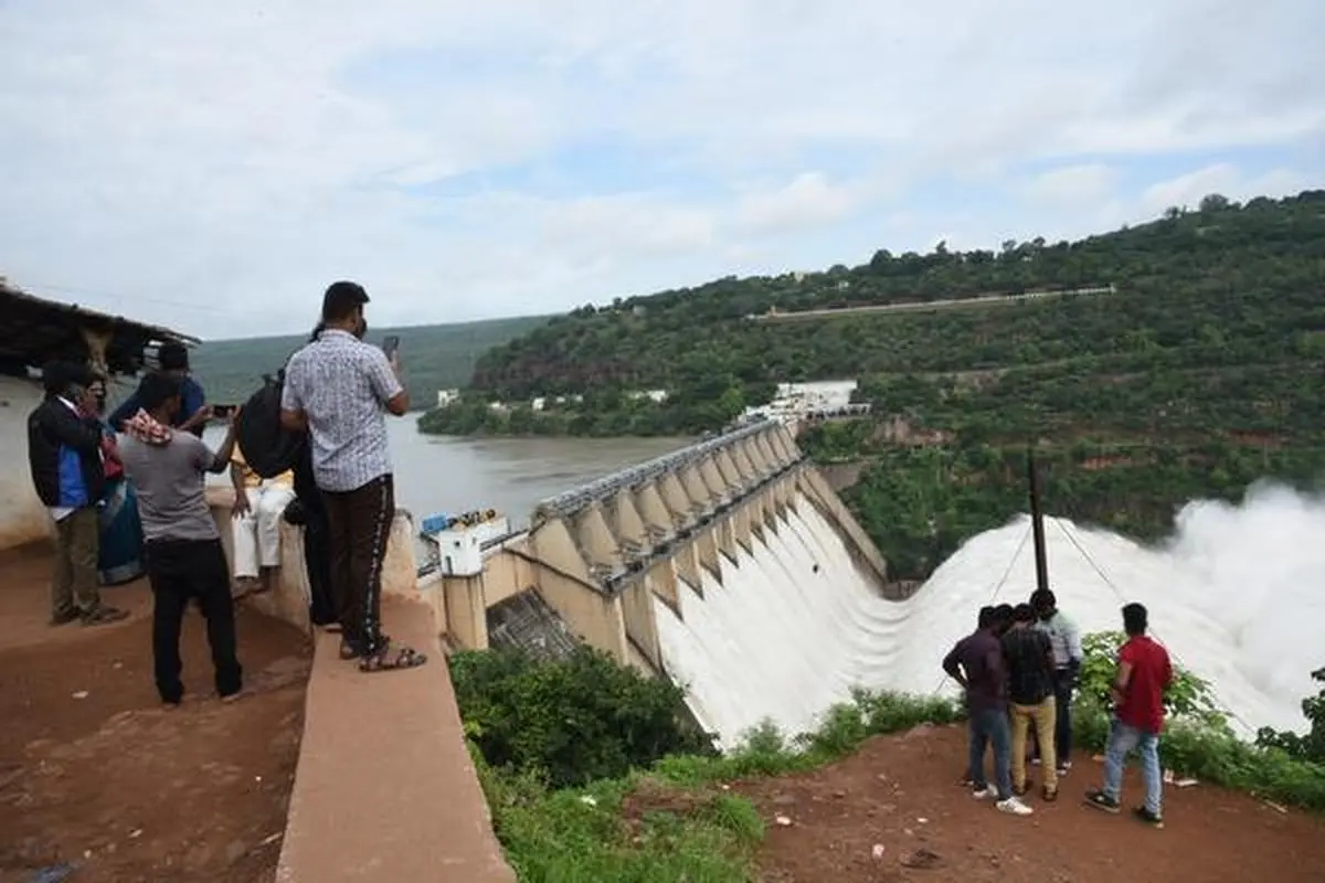 Andhra Pradesh files petition in Supreme Court in dispute with Telangana over sharing of Krishna ...