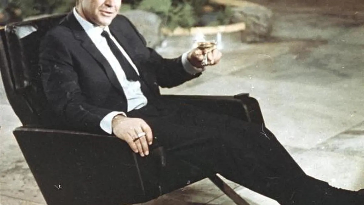 Screen legend Sean Connery passes away - Frontline