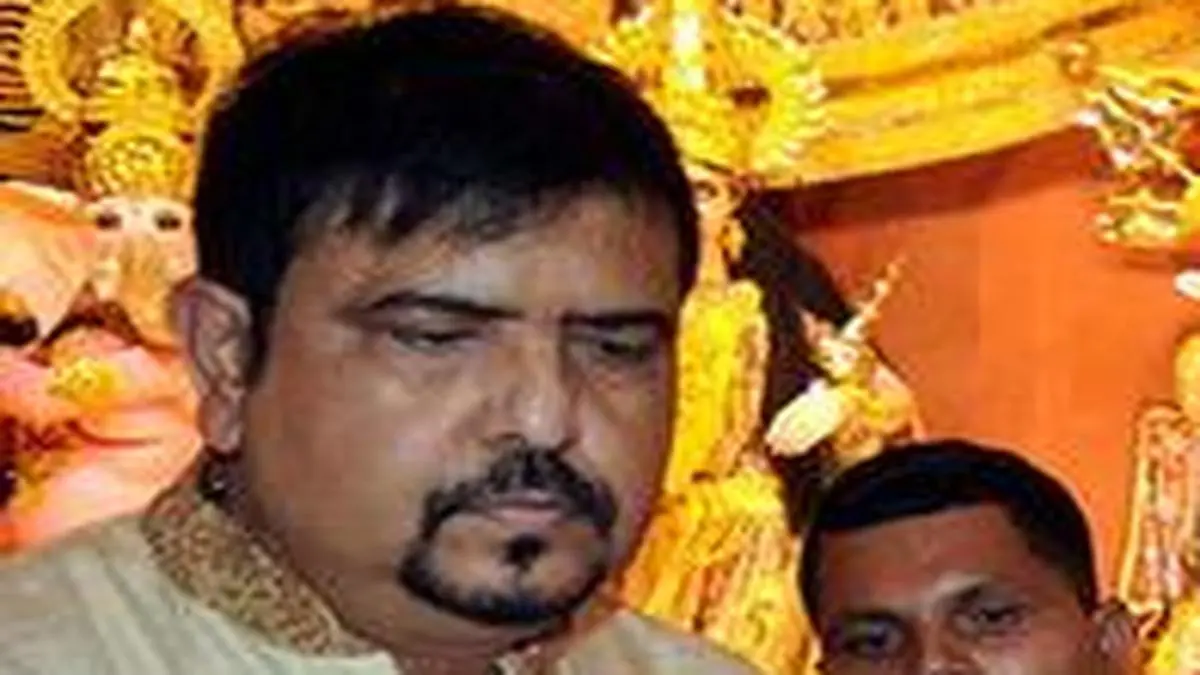 Bengal Minister Sujit Bose tests positive for COVID-19 - Frontline