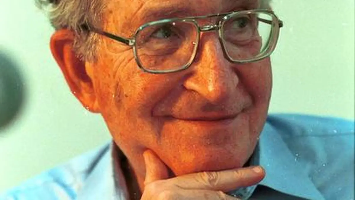 Chomsky on an unjust war - Frontline