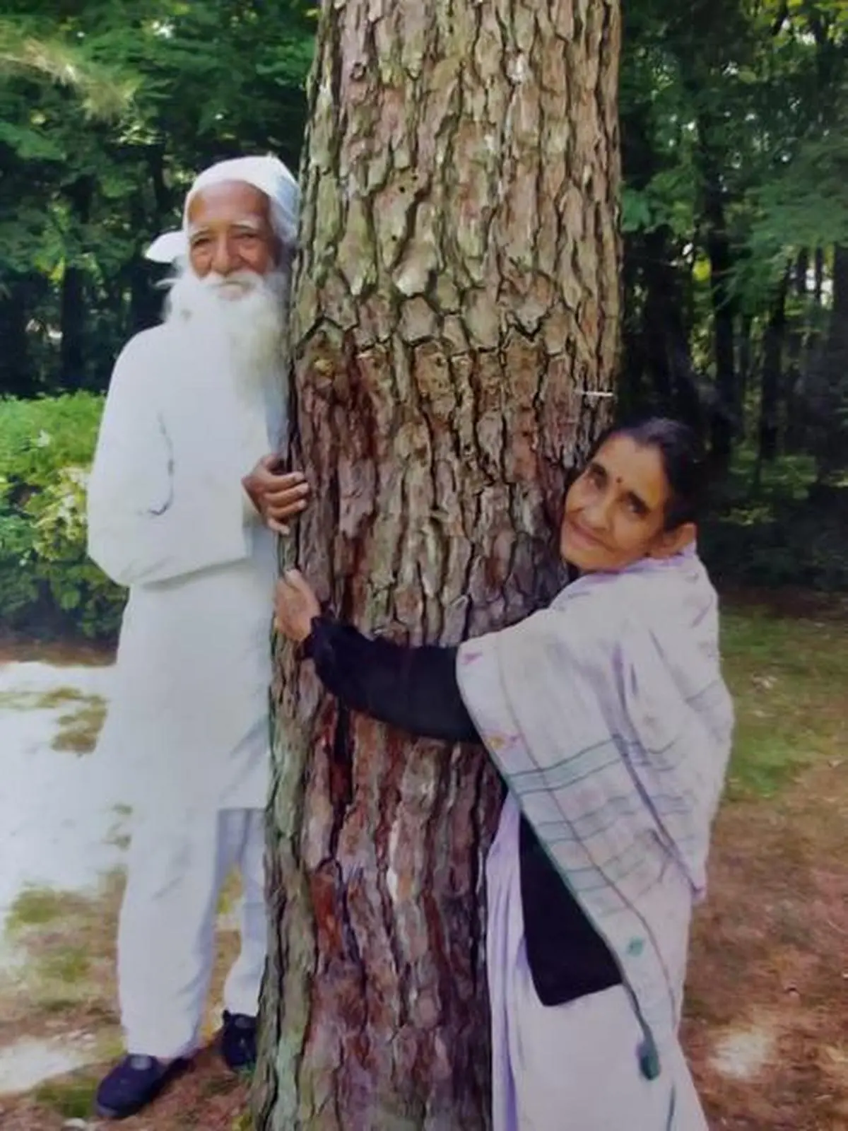 The hug of life - Frontline