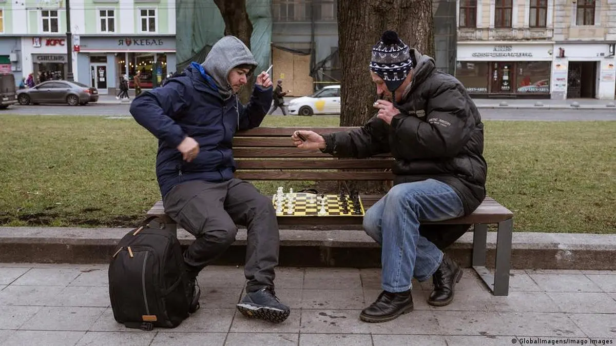 Ukraine conflict fractures tight-knit world of chess - Frontline