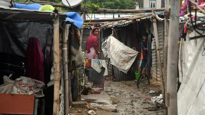 India Poverty Rate Debate 2026: 5% or 24%? - Frontline