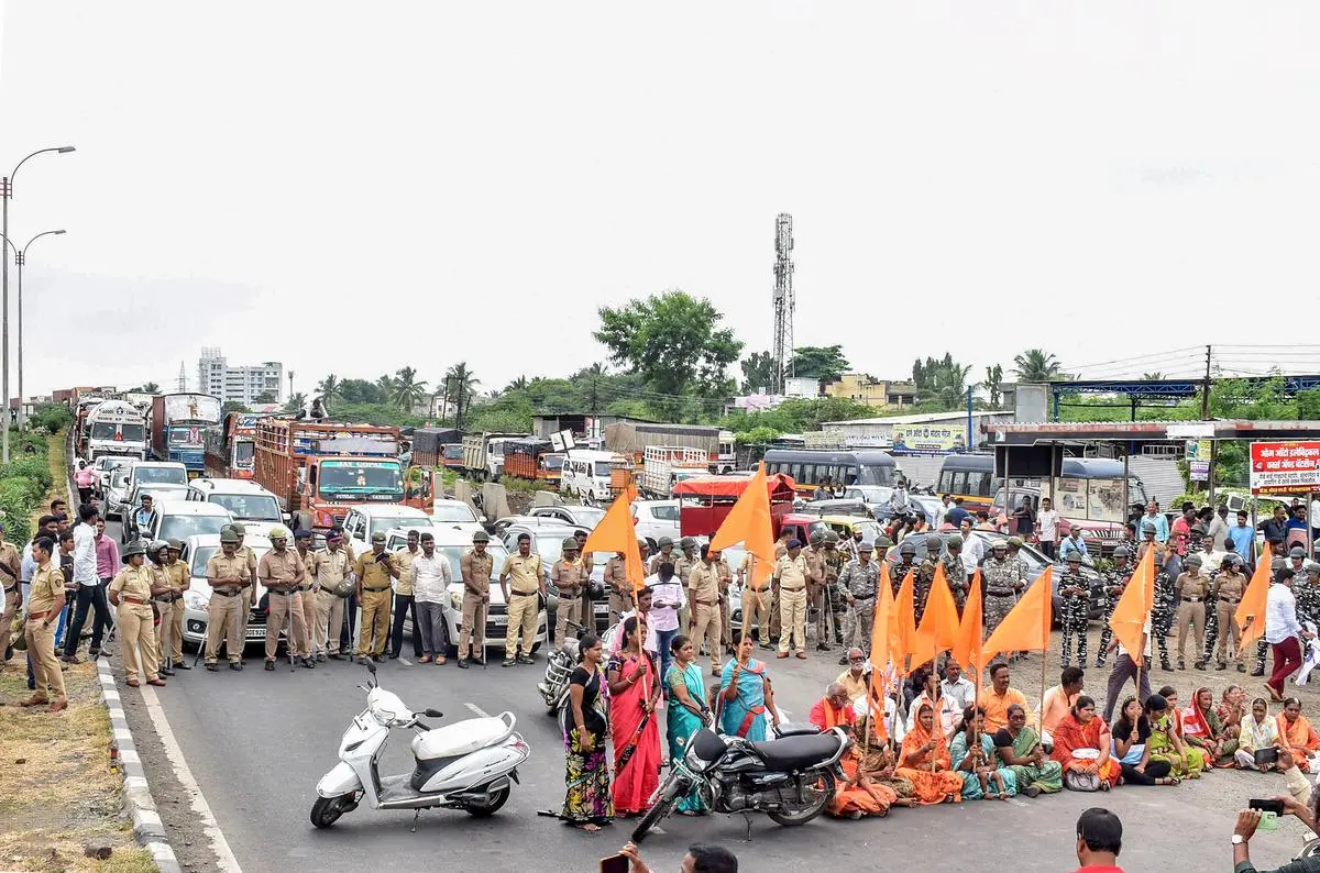 CONTROVERSY | Maratha reservation issue still on the boil in ...