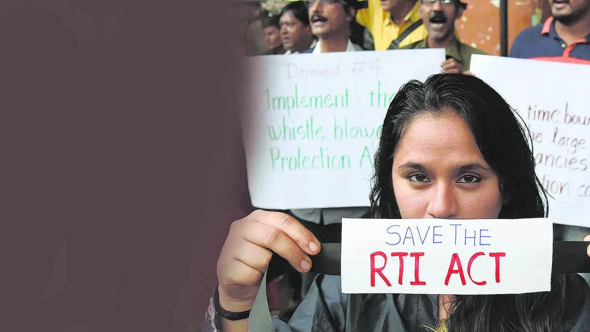 RTI at 20: India’s Transparency Law on Life Support - Frontline