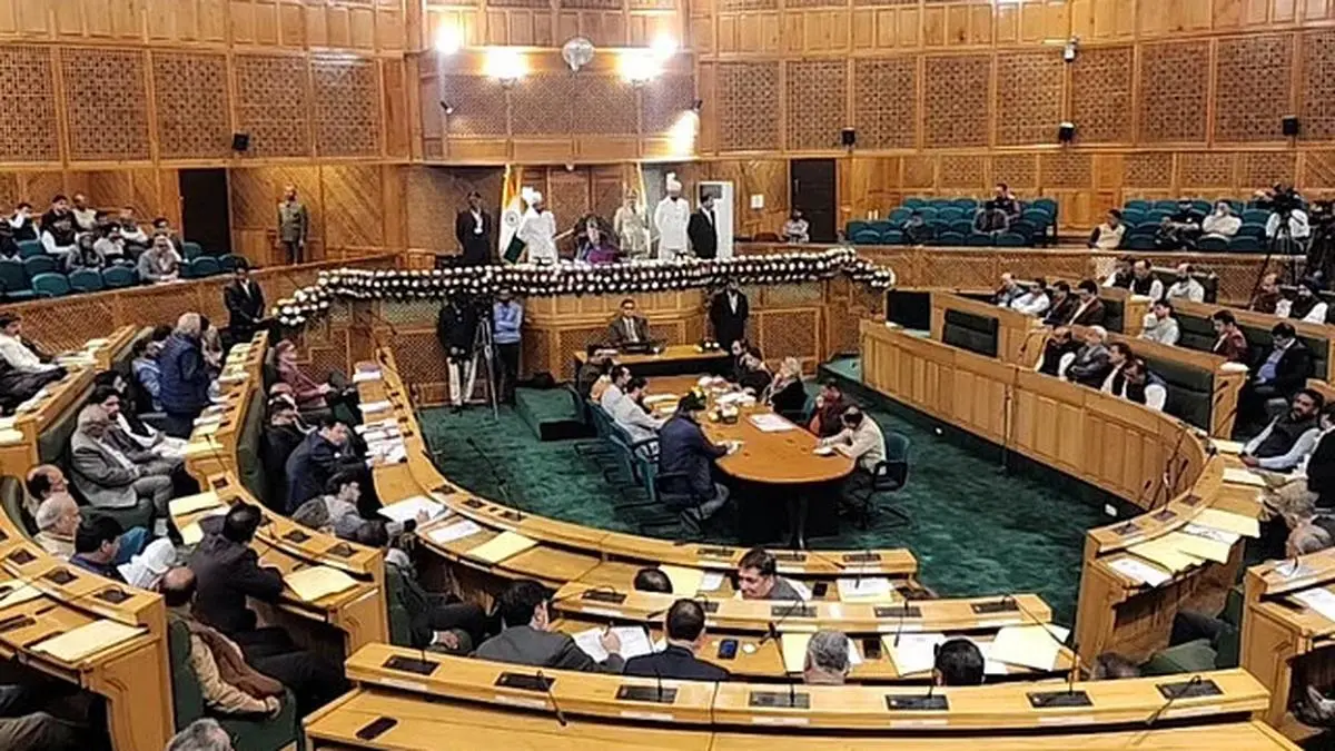 Why J&K MLAs Are Fighting the Lieutenant Governor Over Security - Frontline
