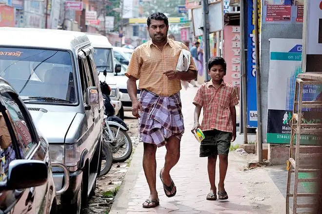 Movie Review: ‘Puzhu’ dissects the insidious worm of caste - Frontline