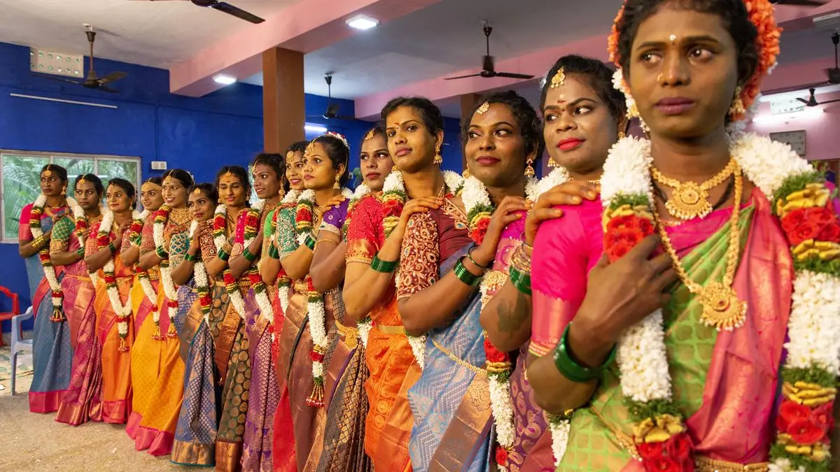 PHOTO ESSAY | Coloured with hope - Frontline