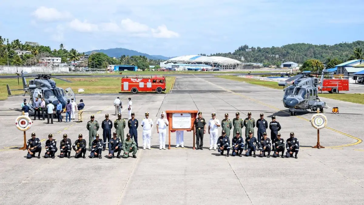 Dhruv helicopter inducted at INS Utkrosh, India’s only tri-services ...