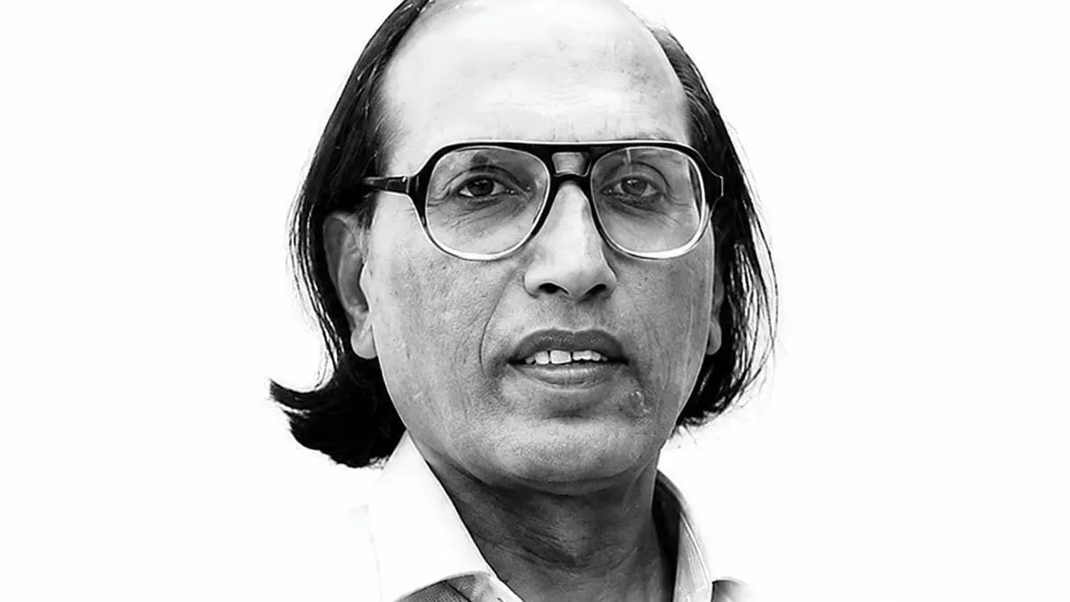 Why Bashir Badr Became the Human Voice of Urdu Poetry - Frontline