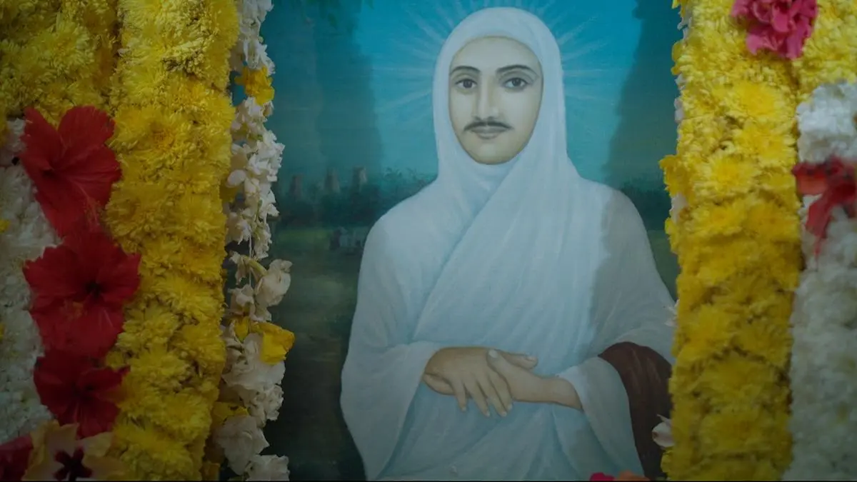 Reimaging Vallalar: How ‘Anbenum Peruveli’ radically reinterprets the ...