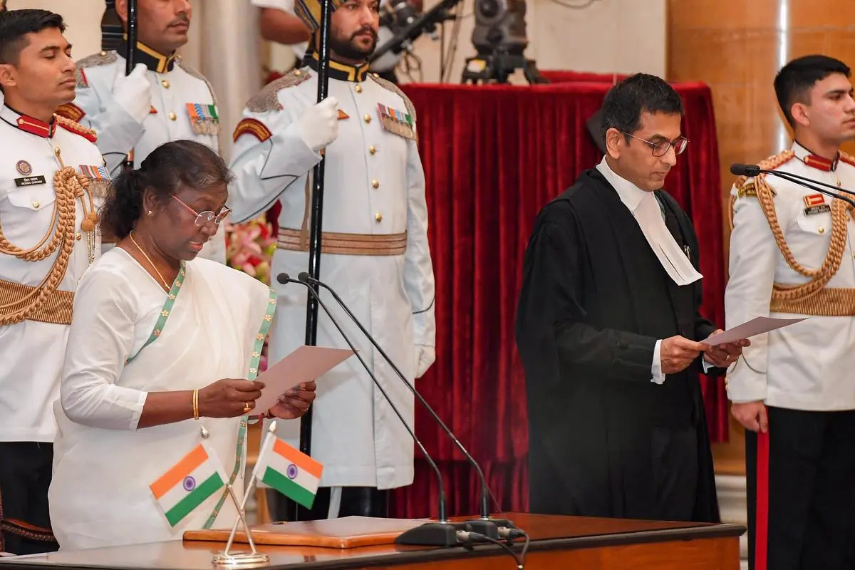 Justice D.Y. Chandrachud sworn in as 50th Chief Justice of India - Frontline