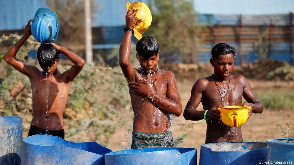 Record-breaking heat forces countries to adapt - Frontline