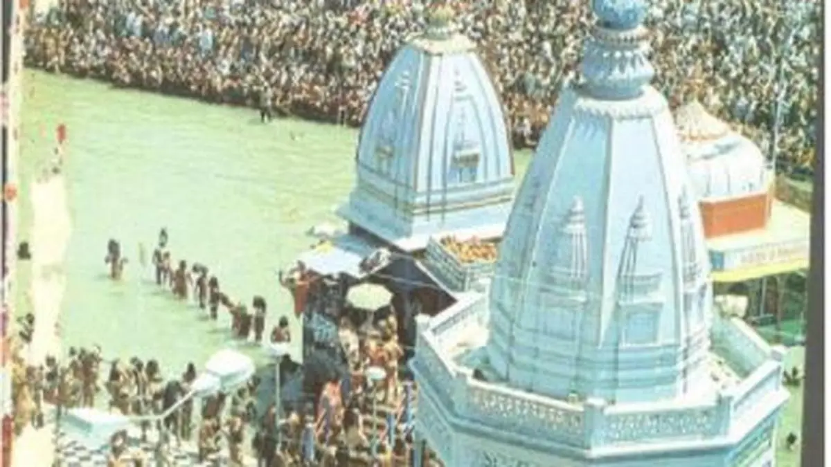 Tragedy at the mela - Frontline