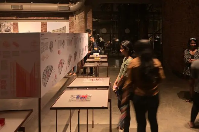 (de)Coding Mumbai: Story of a growing city - Frontline