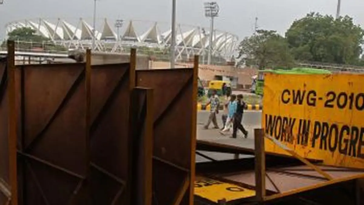 MEGA SCAM - Frontline