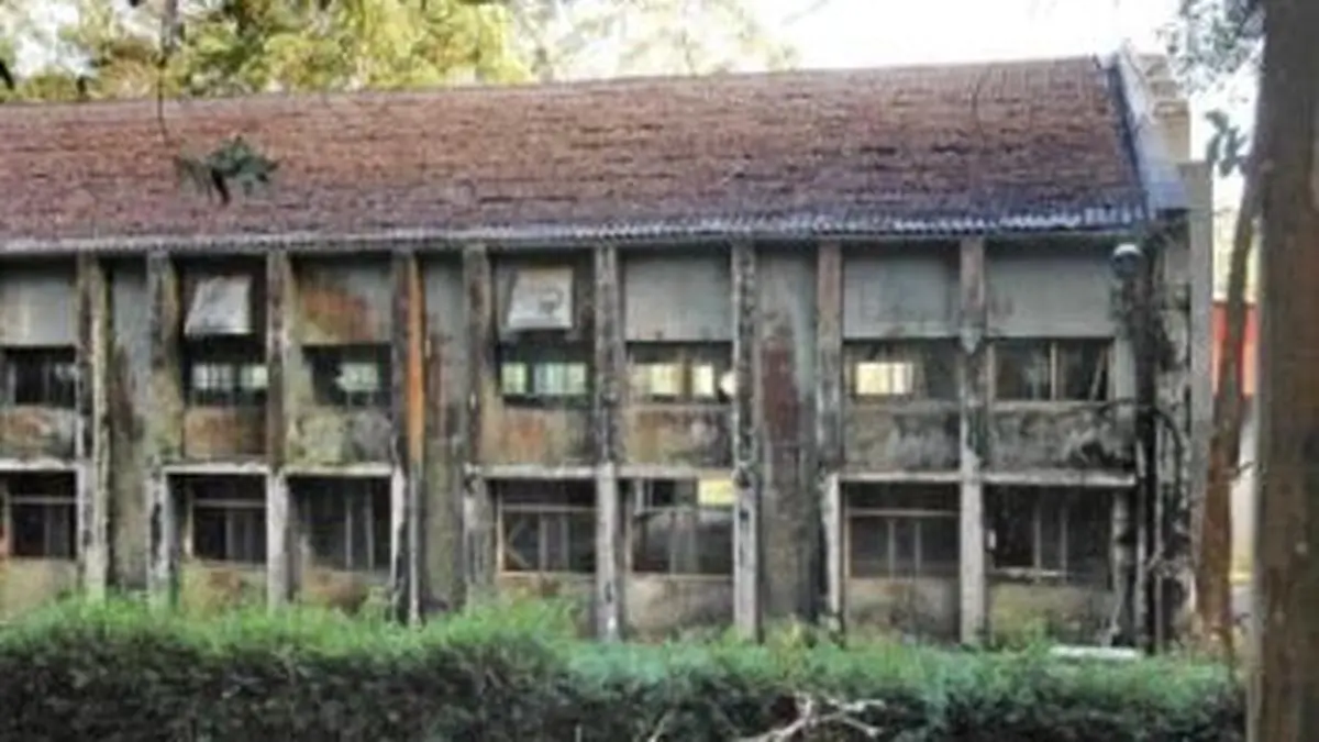 Poisoned ground - Frontline