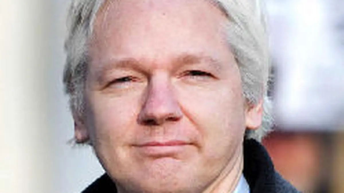 Targeting Assange - Frontline