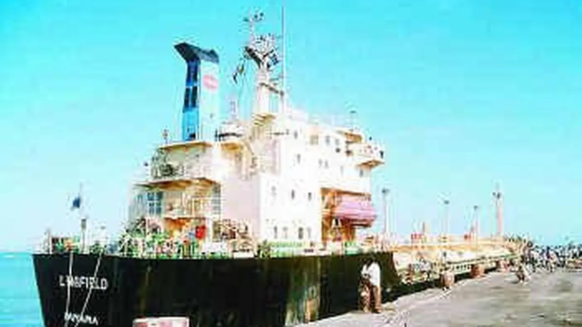 The port regulator - Frontline