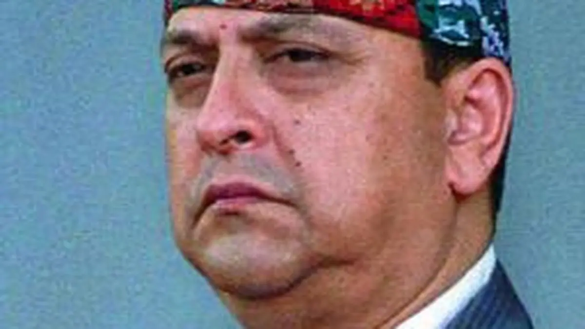 King Gyanendra & Henry VIII - Frontline