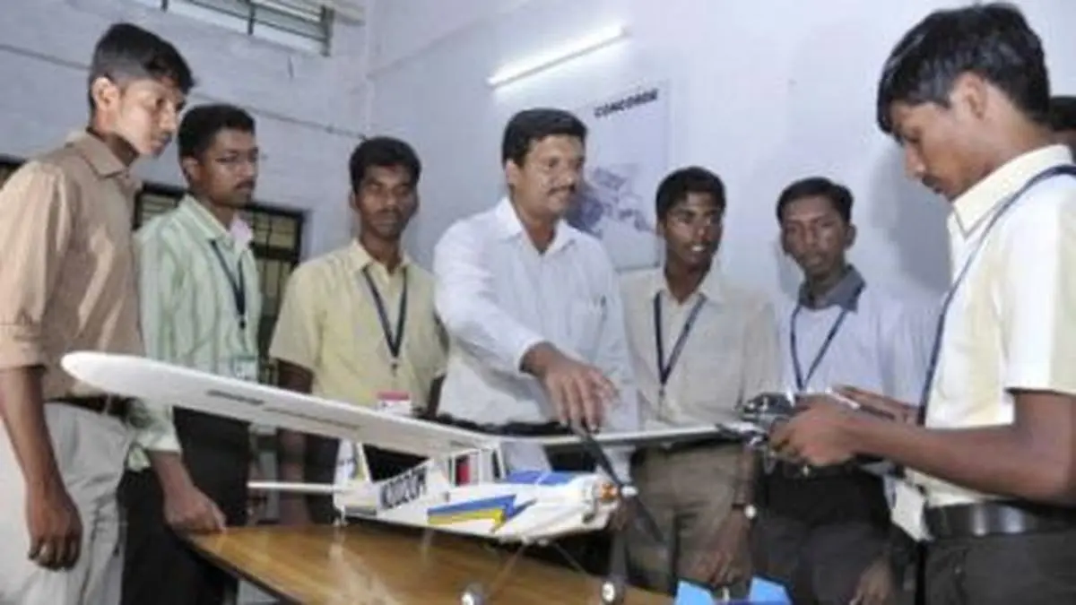 Engineering first - Frontline