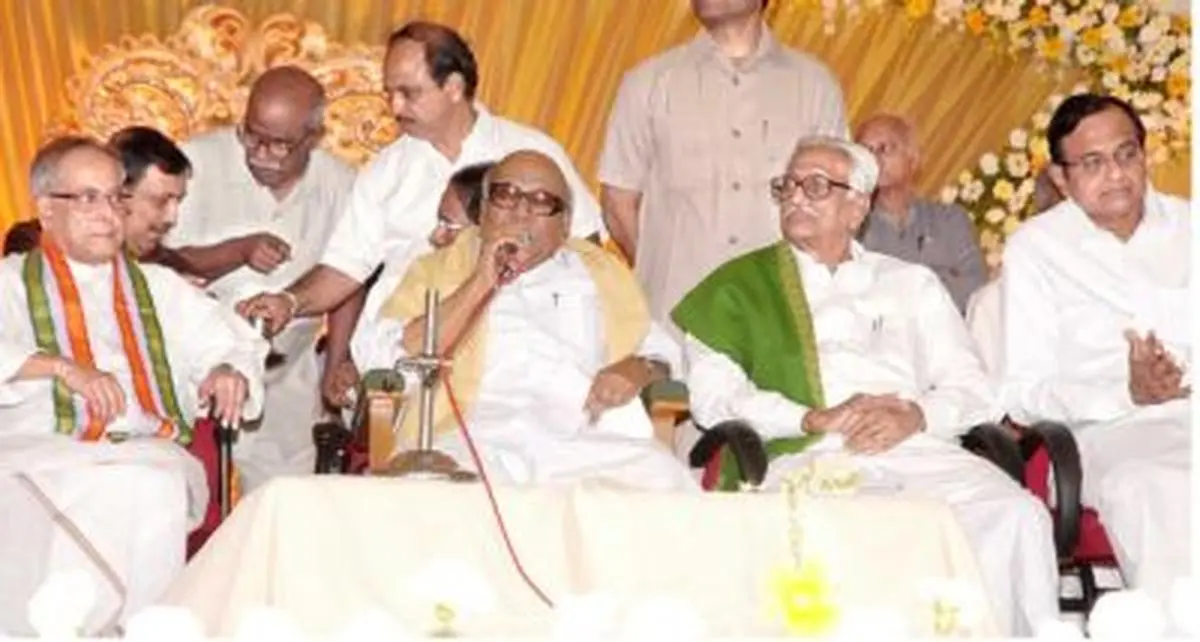 Troubled alliance - Frontline