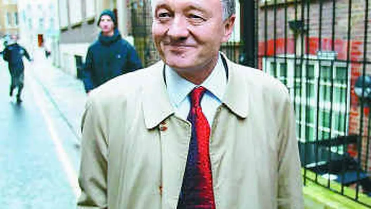 Another comeback for `Red Ken' - Frontline