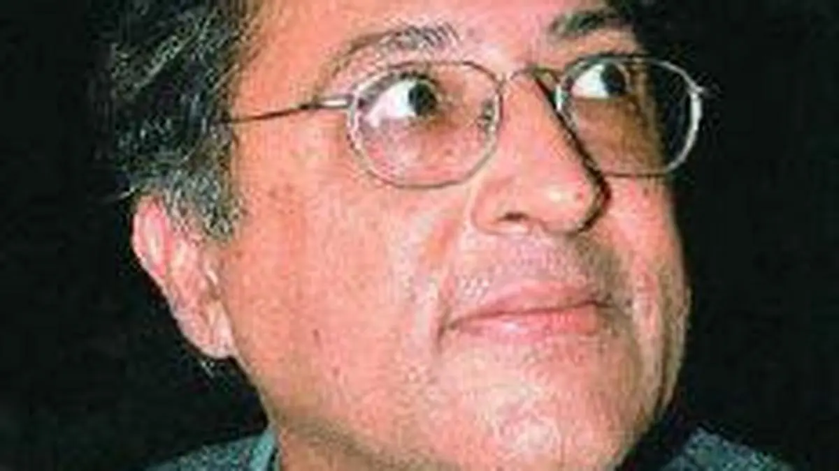 Pervez the peace-maker - Frontline