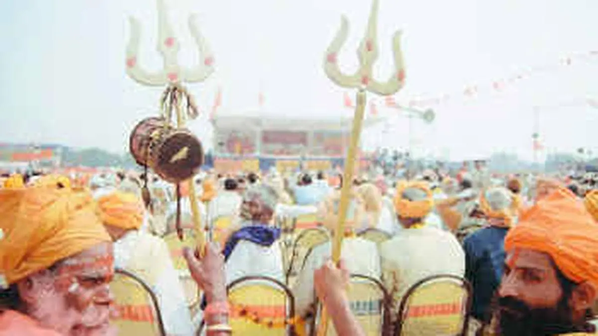 A NEW PHASE OF ADVENTURISM - Frontline