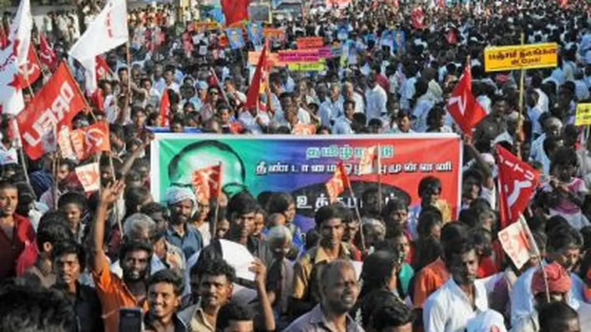 Rally for justice - Frontline