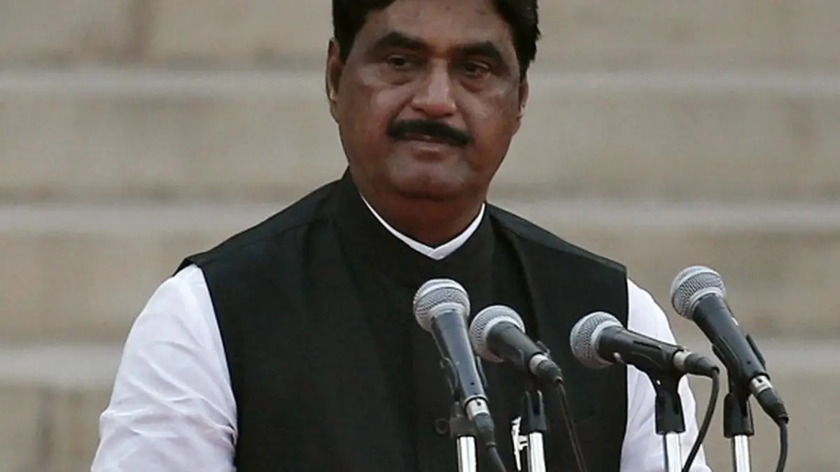 Grass-roots leader - Frontline