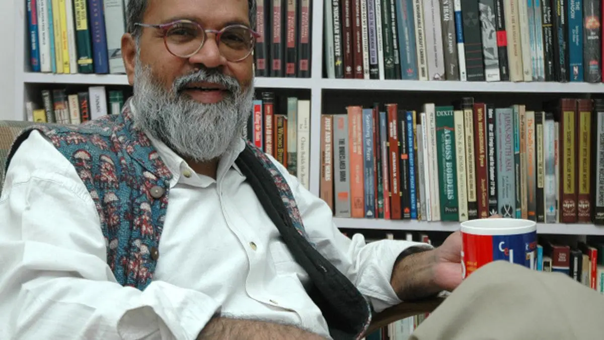 Praful Bidwai: Organic intellectual - Frontline