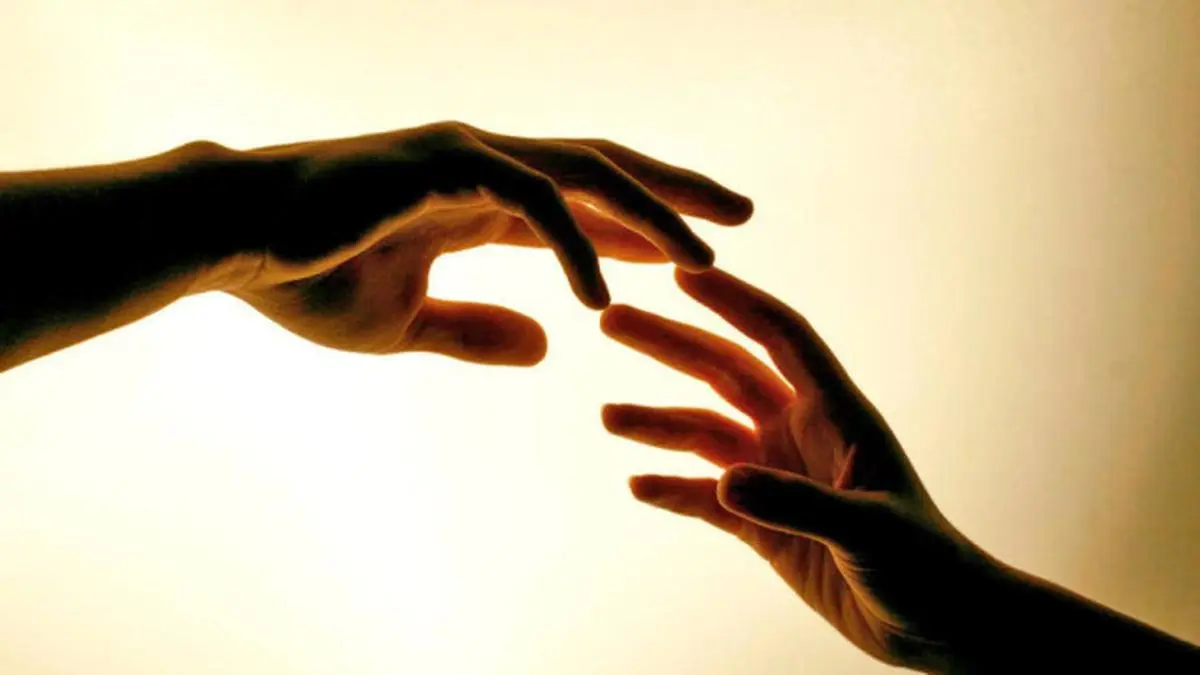 Reaching out - Frontline