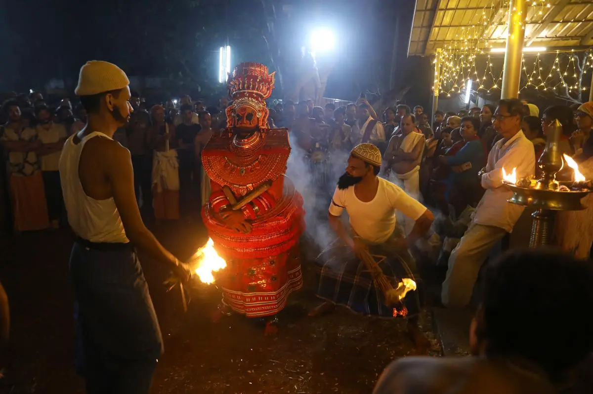 Mappila Theyyam of Kerala: Celebrating the Oneness of Humanity - Frontline