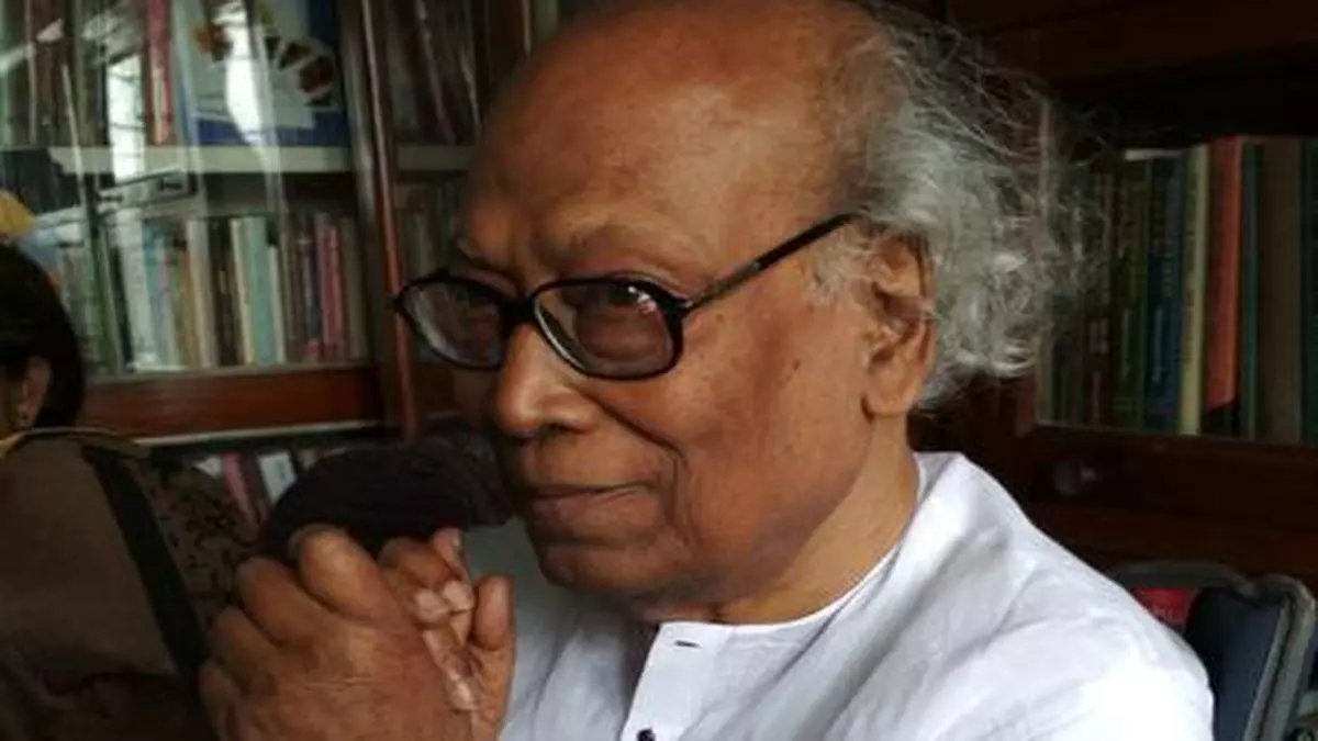 Shankha Ghosh: Conscience of Bengal - Frontline