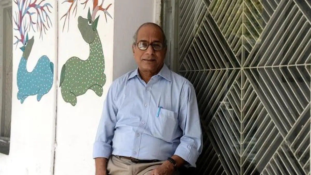 Mangalesh Dabral: Poet of the masses - Frontline