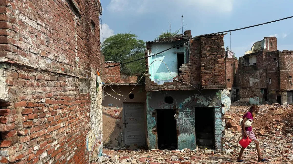 Residents of DDA’s Slum Rehabilitation Project Complain of Unsanitary ...