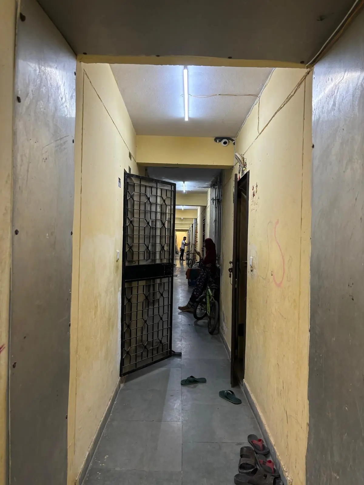 Residents of DDA’s Slum Rehabilitation Project Complain of Unsanitary ...