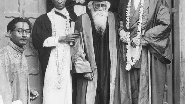 The judge’s new robe - Frontline