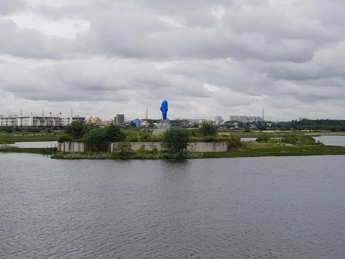 Controversy over Siva statue in Begur lake, Bengaluru, communalises an ...
